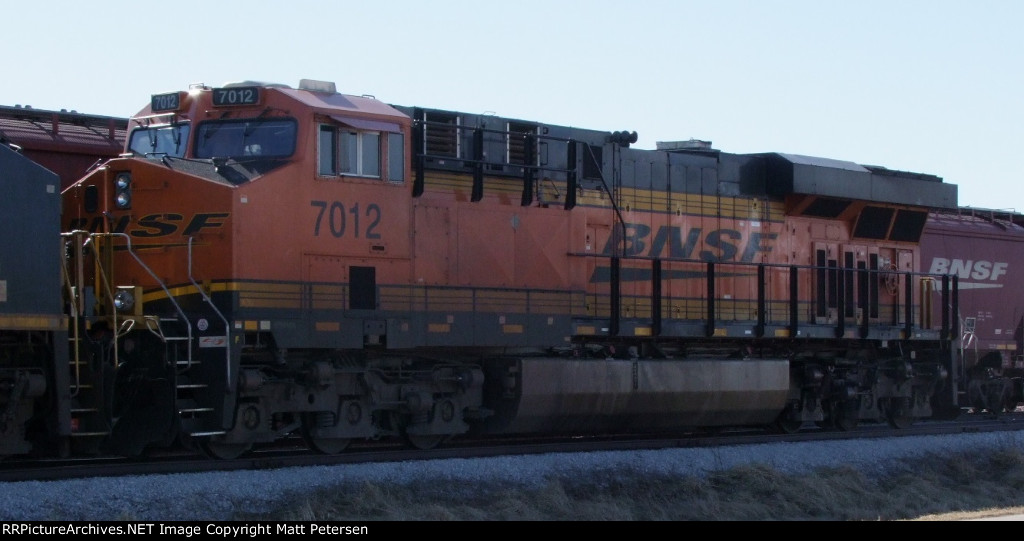 BNSF 7012